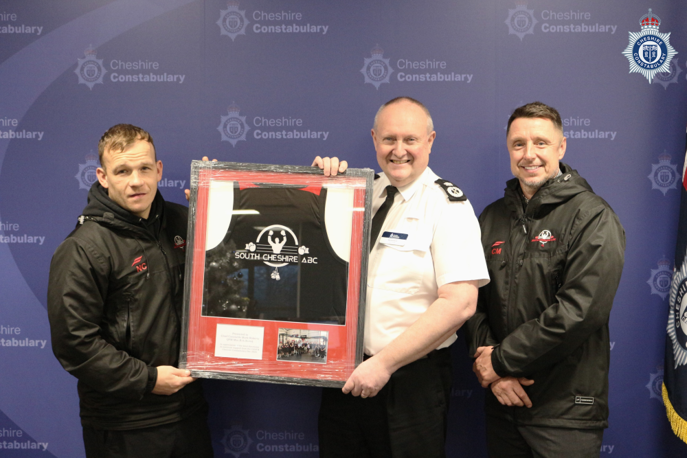South Cheshire Amateur Boxing Club receives £10,000 donation as part of ...
